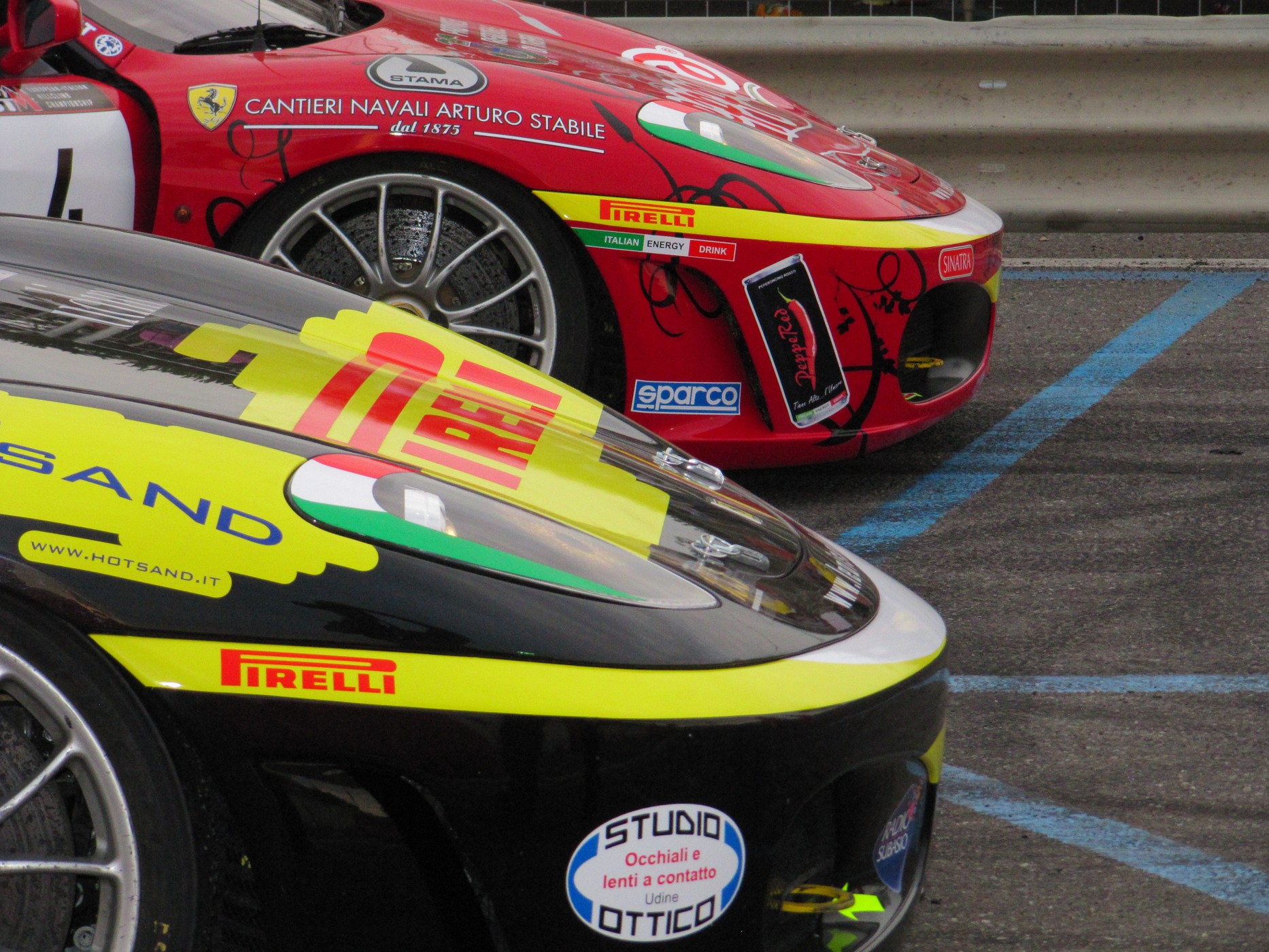 Alessia Sinatra - Ferrari F430 Challenge