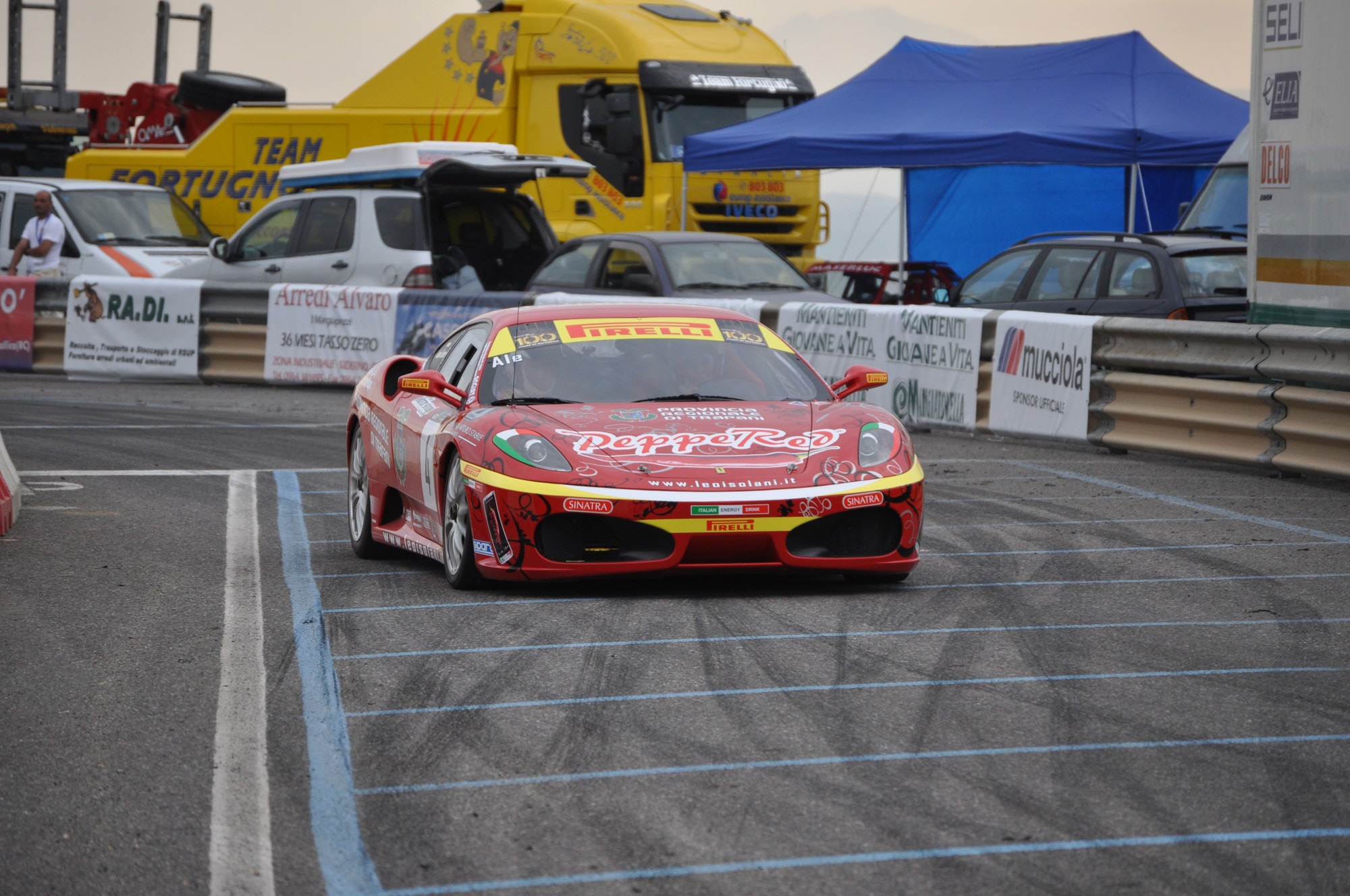 Alessia Sinatra - Ferrari F430 Challenge