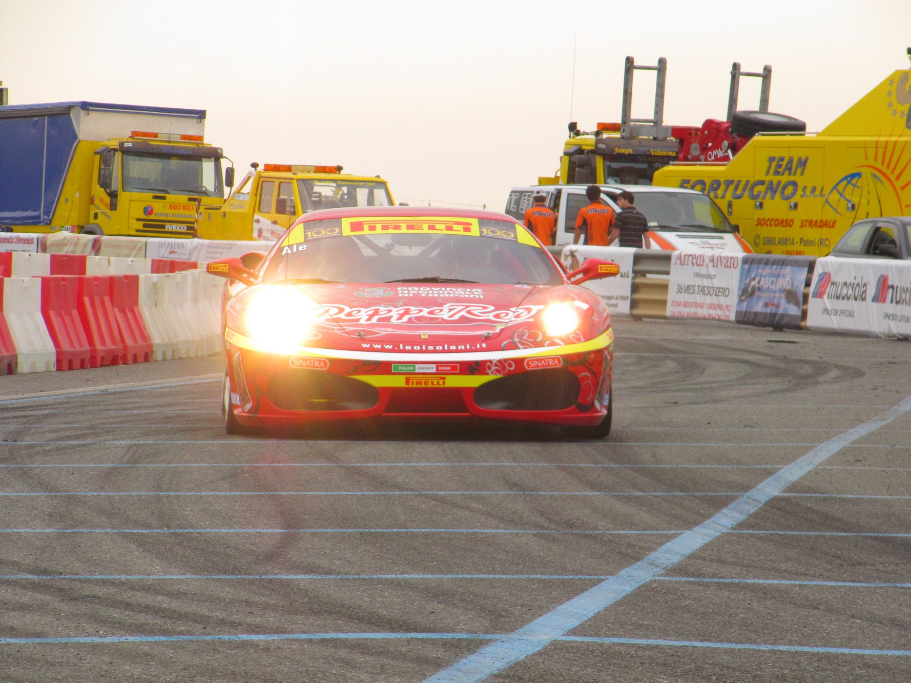 Alessia Sinatra - Ferrari F430 Challenge