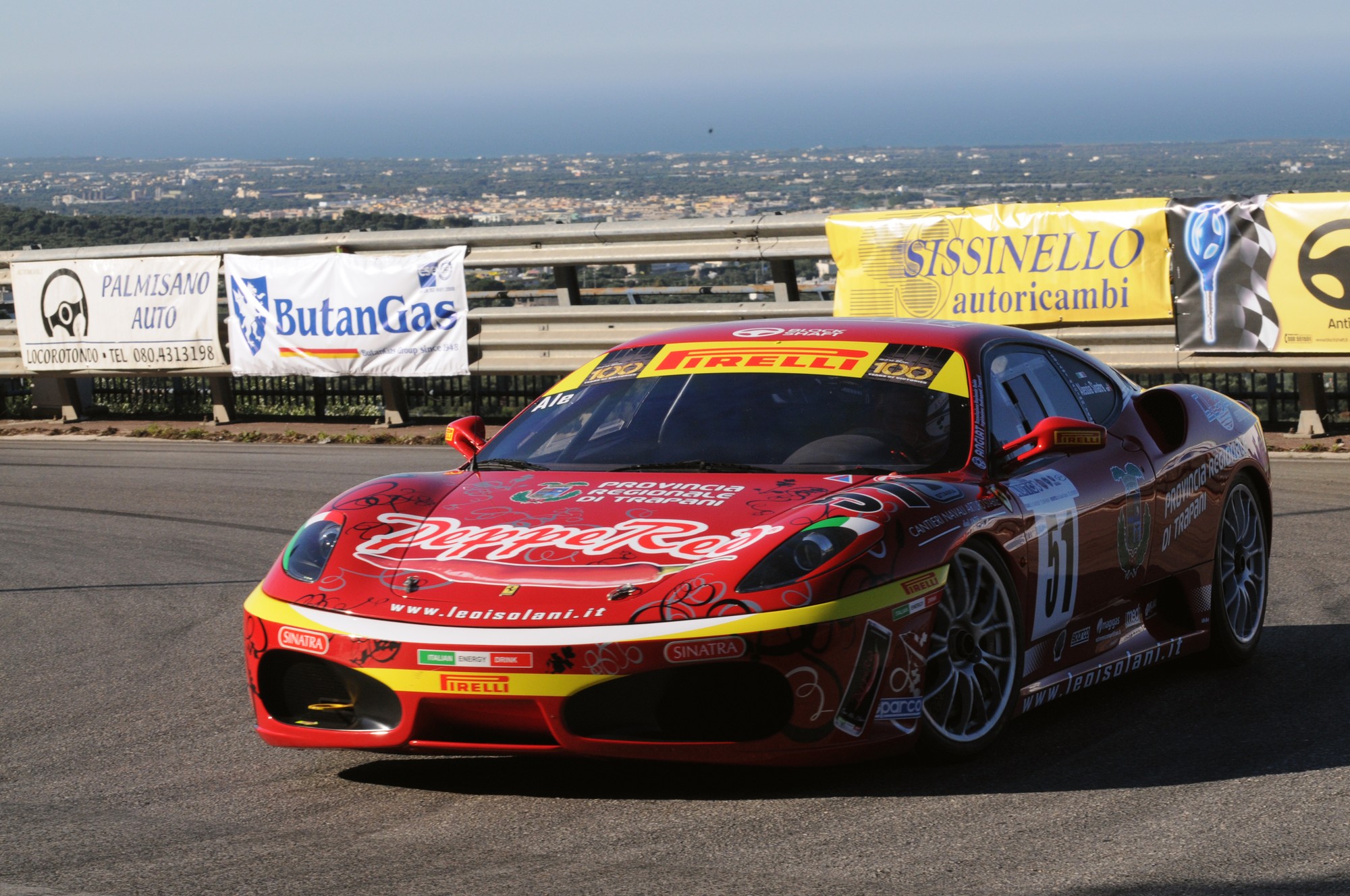 Alessia Sinatra - Ferrari F430 Challenge