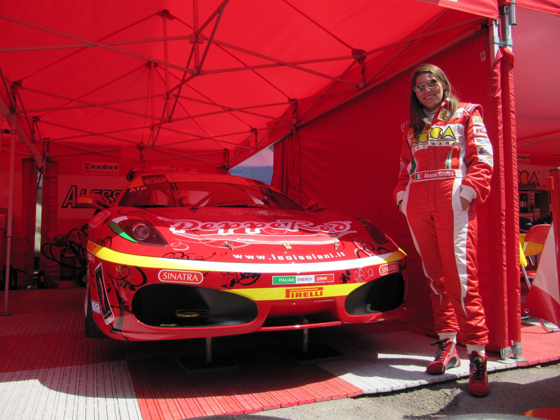 Alessia Sinatra - Ferrari F430 Challenge