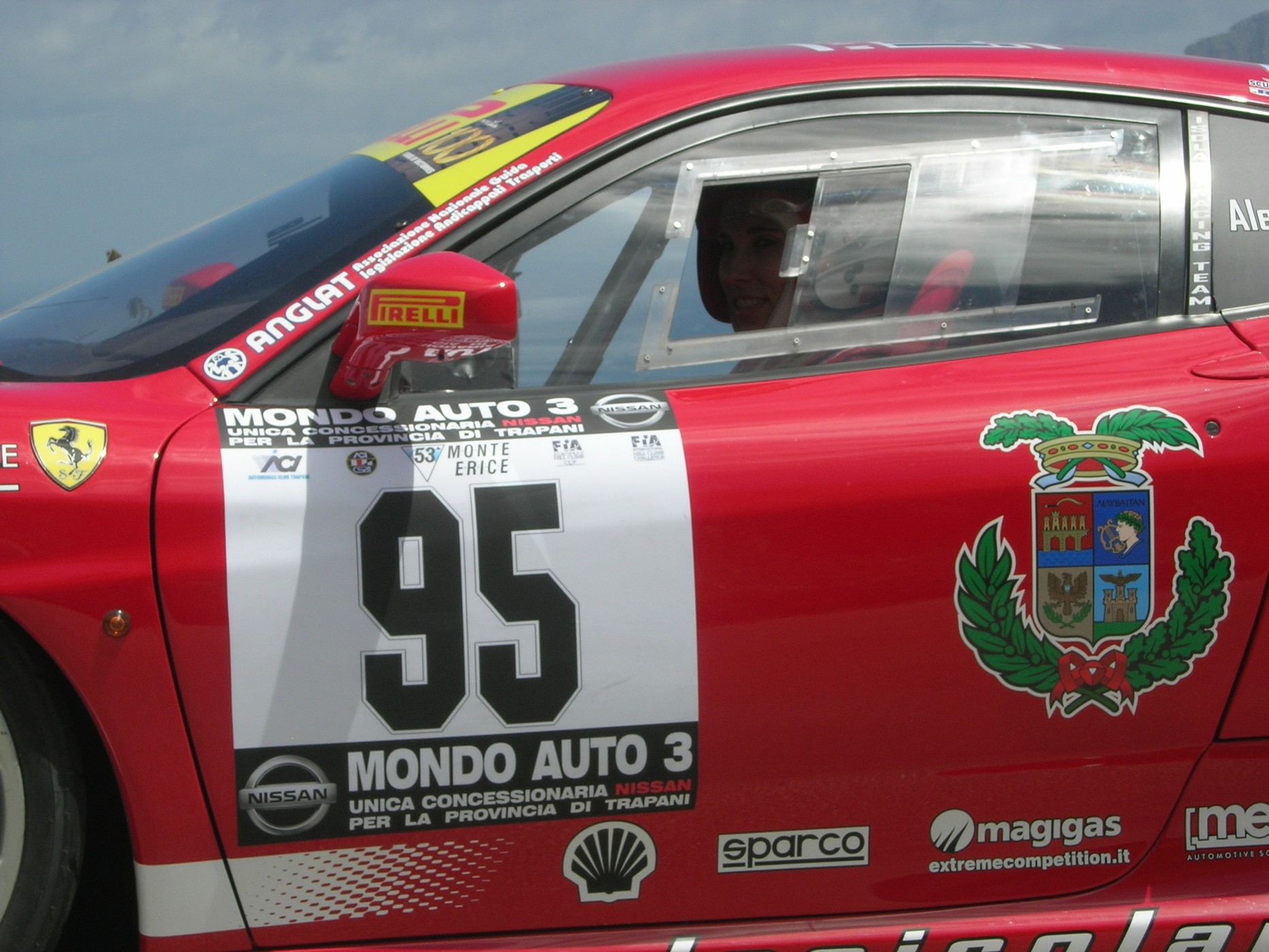 Alessia Sinatra - Ferrari F430 Challenge