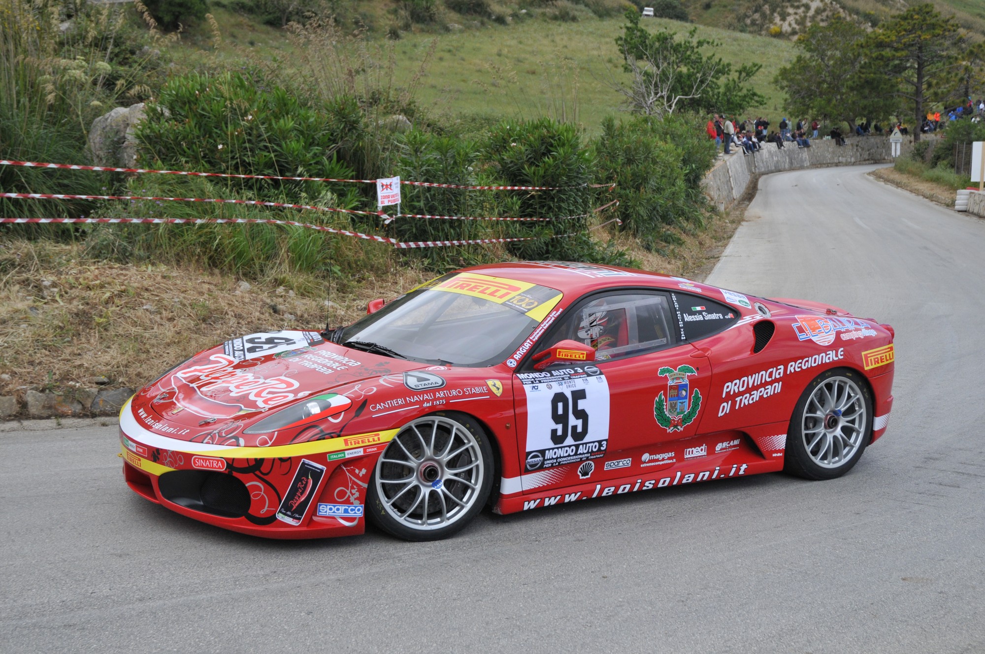 Alessia Sinatra - Ferrari F430 Challenge